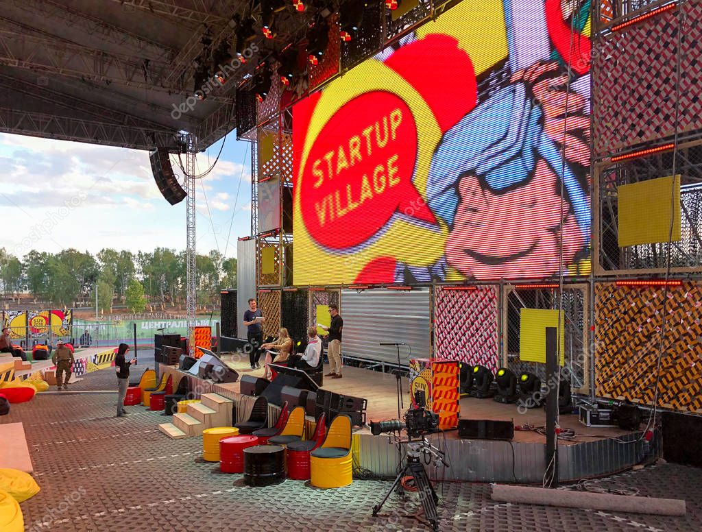 Startup Village 2018 - la mayor conferencia de startups a gran escala en Rusia y los países de ...