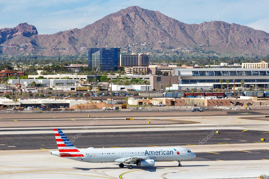 Phoenix, Arizona abril 8, 2019 American Airlines Airbus A321 avión en ...