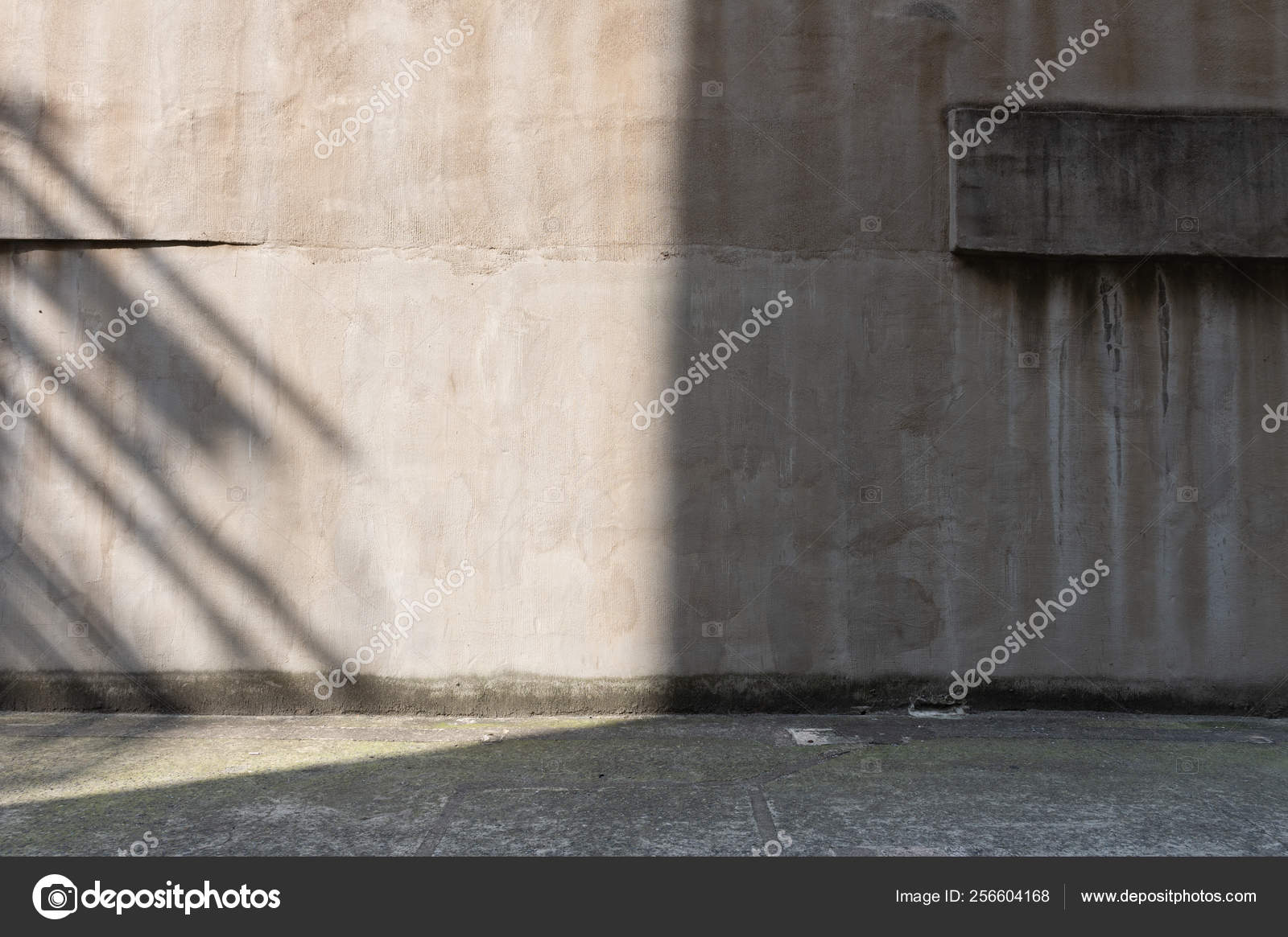 Empty Street Wall