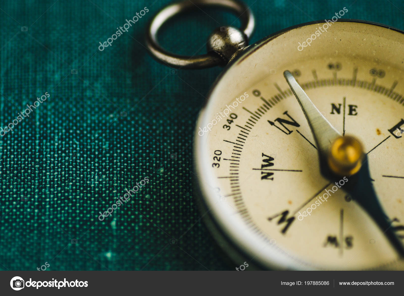Retro compass with arrow — Stock Photo © serggn #197885086