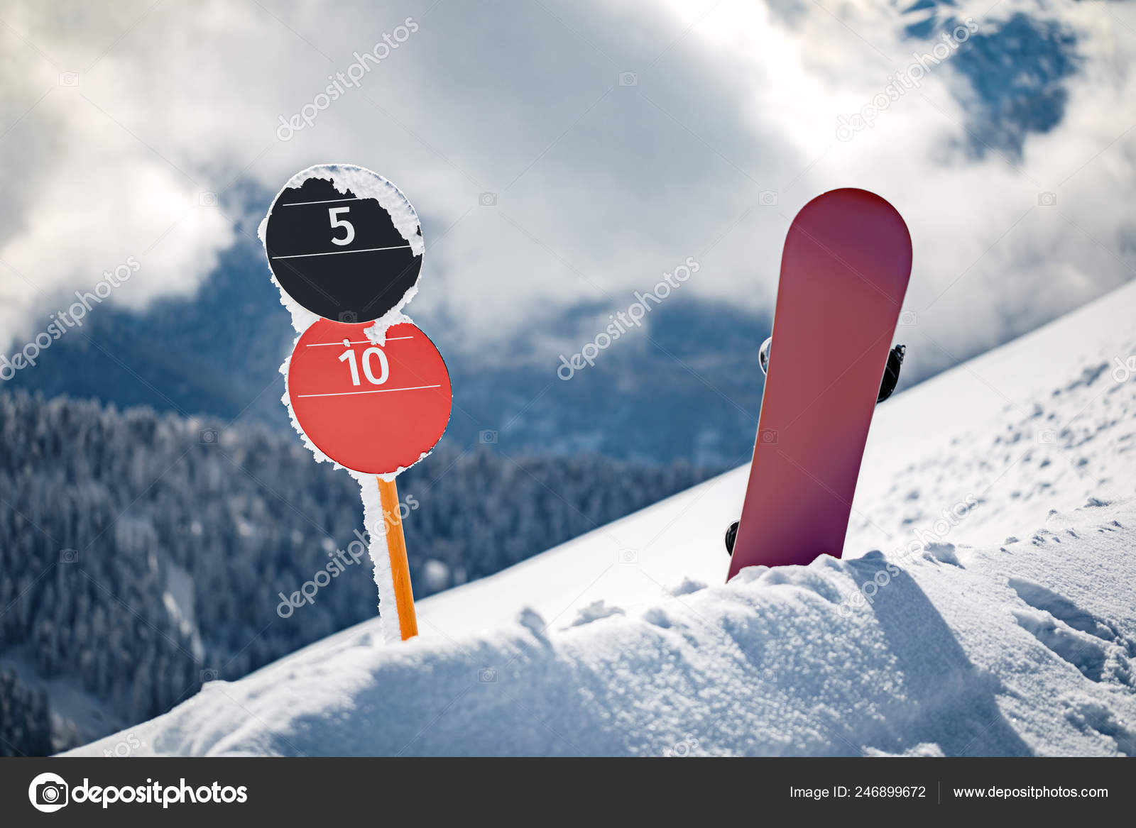 Slope Number Signs Snowboard Standing Upright Edge Ski Slope Snow ...