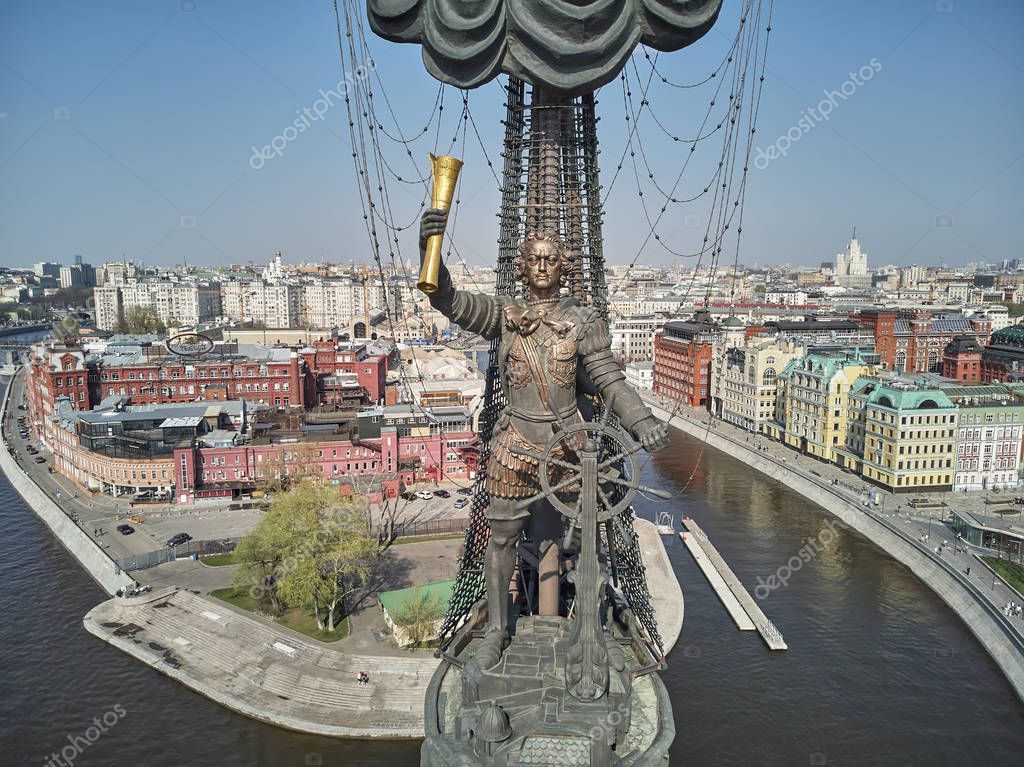 MOSCÚ - Mayo de 2019: Monumento al emperador Pedro el Grande Pedro ...
