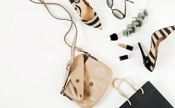 Bag flatlay Stock Photos, Royalty Free Bag flatlay Images | Depositphotos