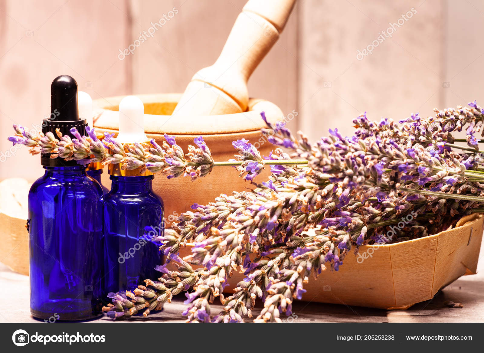 Spa Composition Lavender Mortar Pestle Oil Bottles Wooden Box Table Stock Photo by ©Chretien ...