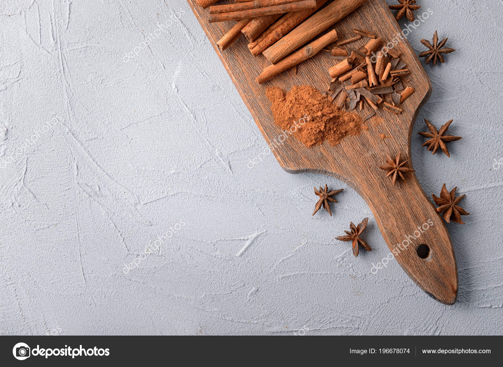 Composition Cinnamon Light Background Stock Photo by ©serezniy 196678074