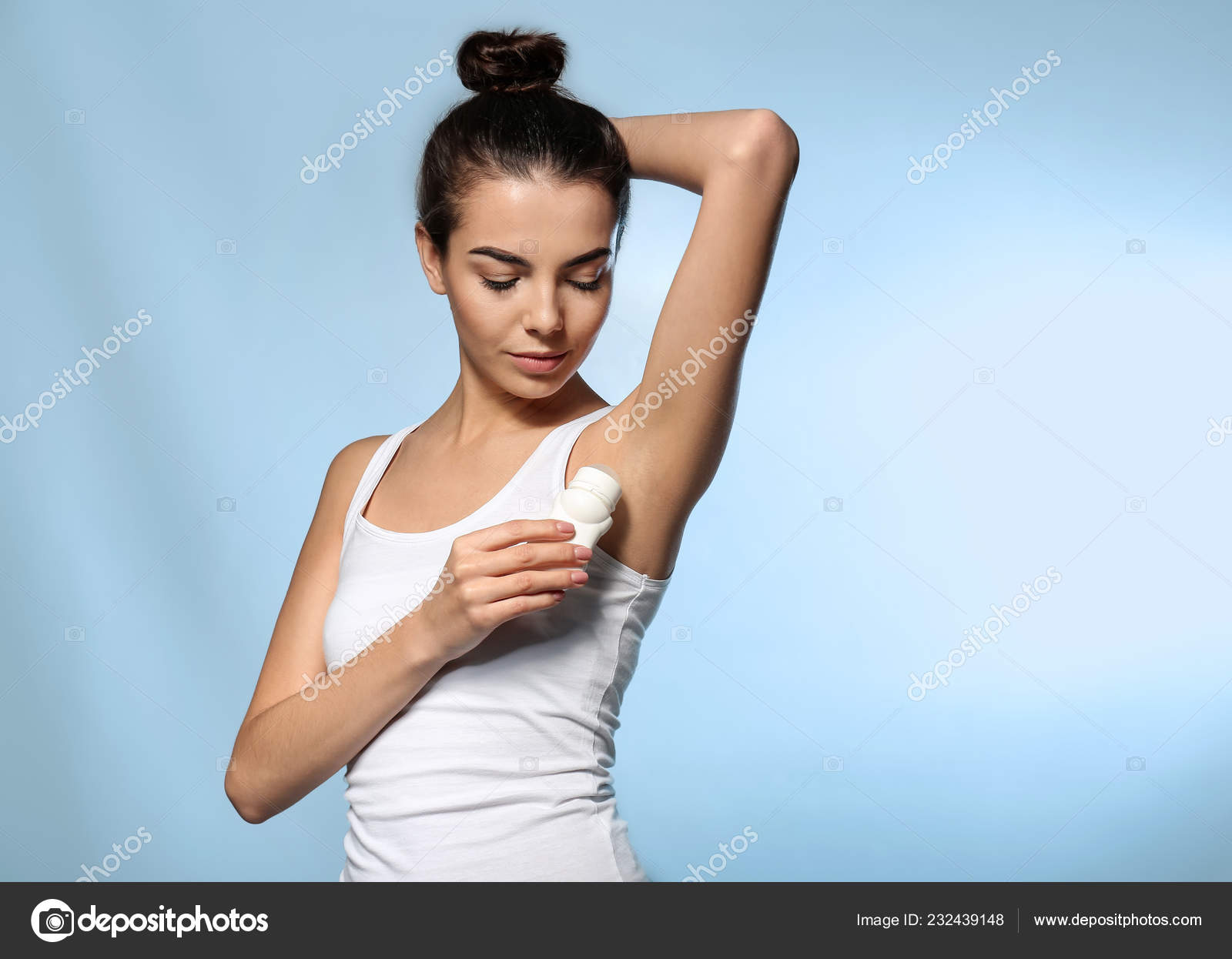 Young Woman Using Deodorant Color Background — Stock Photo © serezniy ...