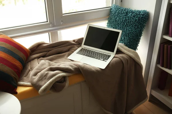 Cozy laptop Stock Photos, Royalty Free Cozy laptop Images | Depositphotos