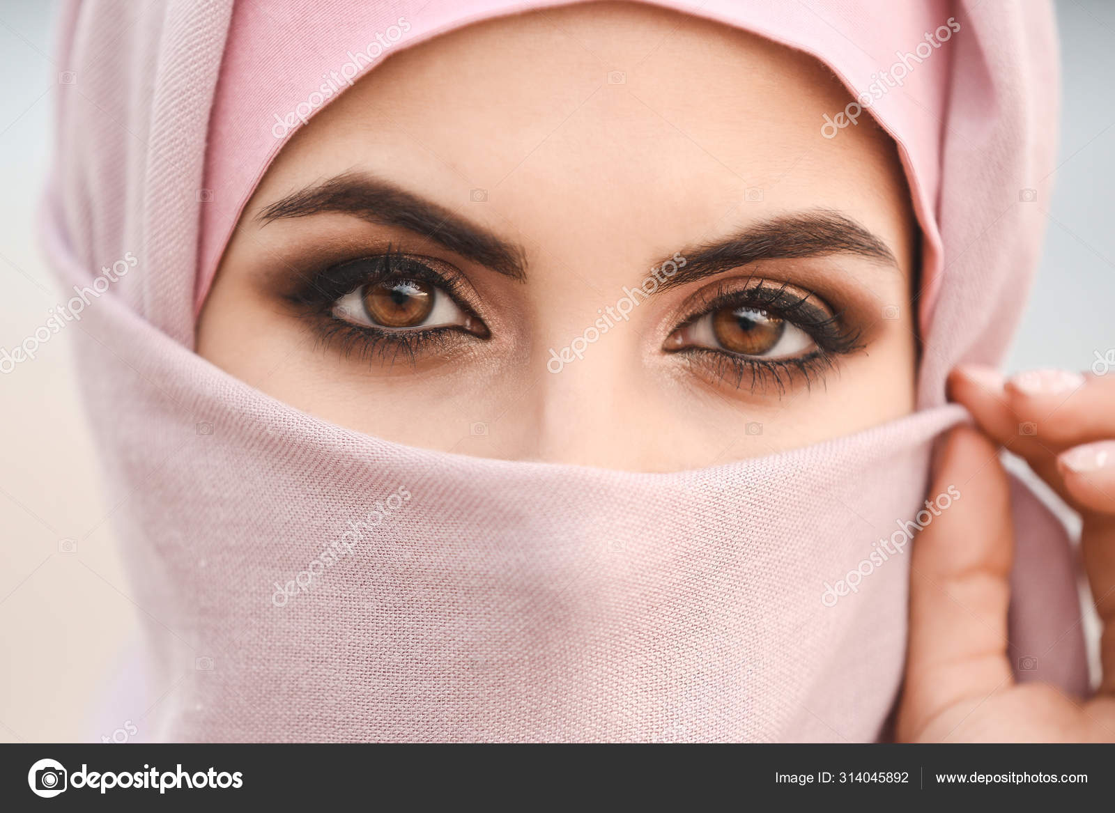 Beautiful Muslim Woman Beautiful Muslim Woman