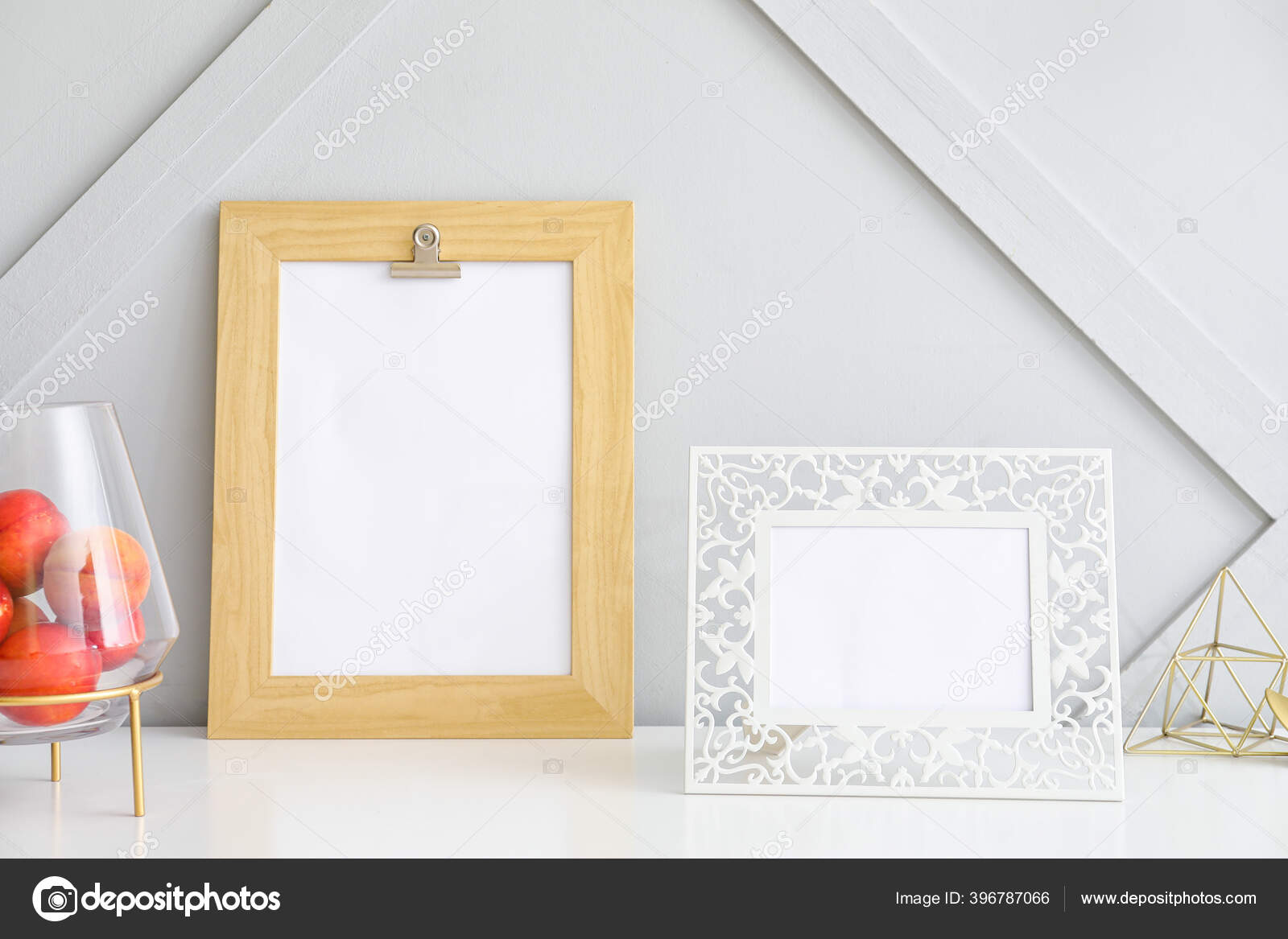 Photo Frames Table Room — Stock Photo © serezniy #396787066