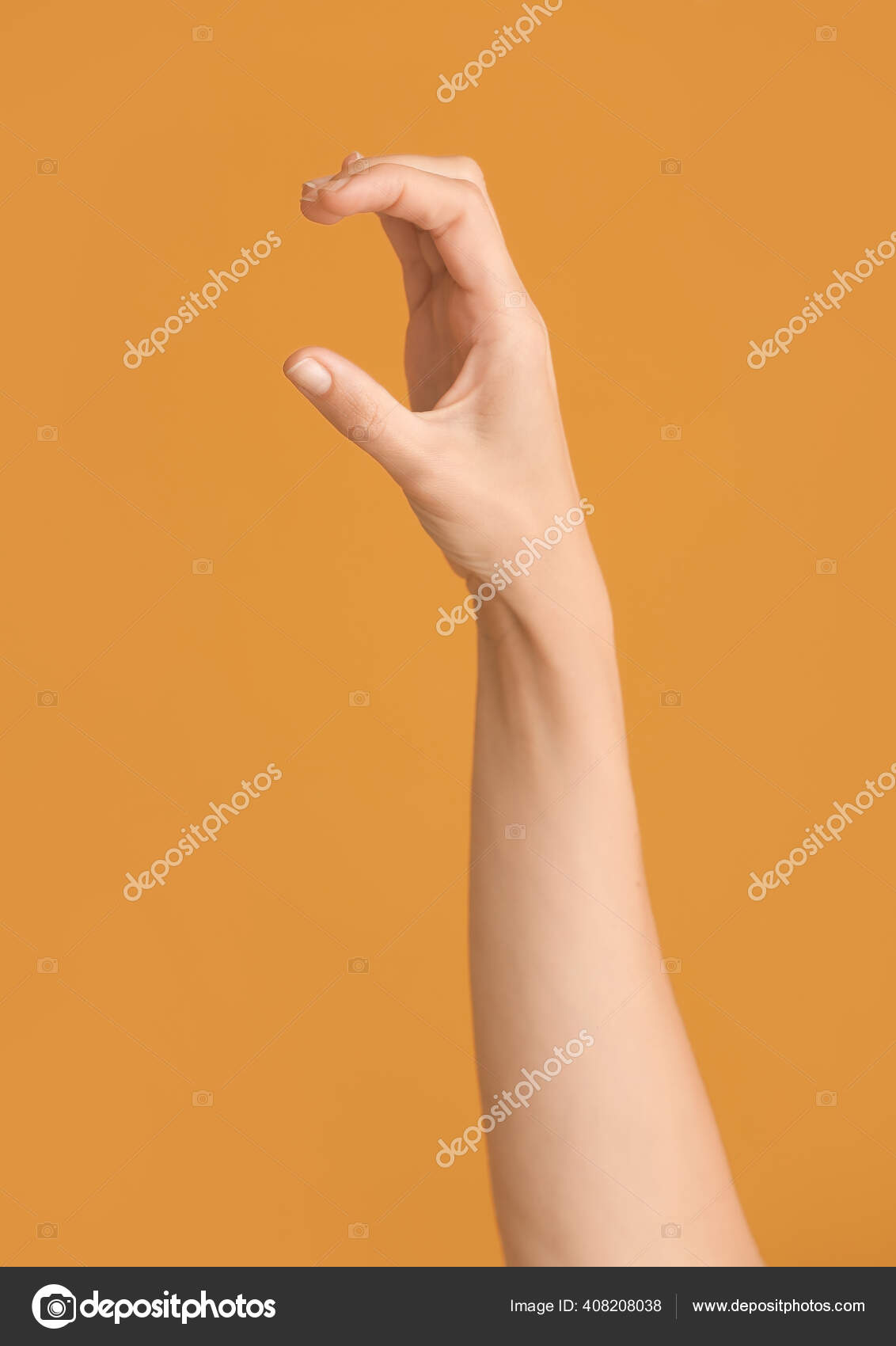 Mano Que Muestra Letra Sobre Fondo Color Alfabeto Del Lenguaje — Foto ...