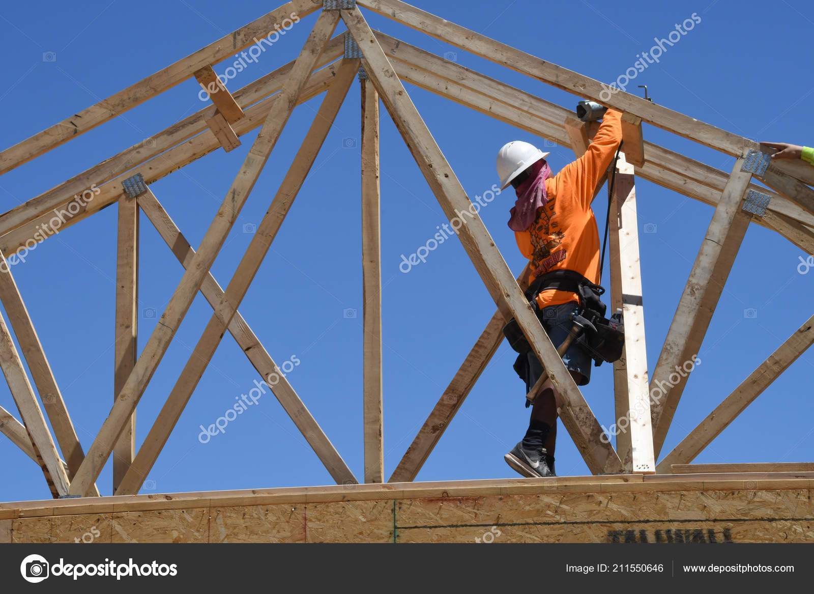 New Construction Framing Being Assembled Crew Construction Company ...