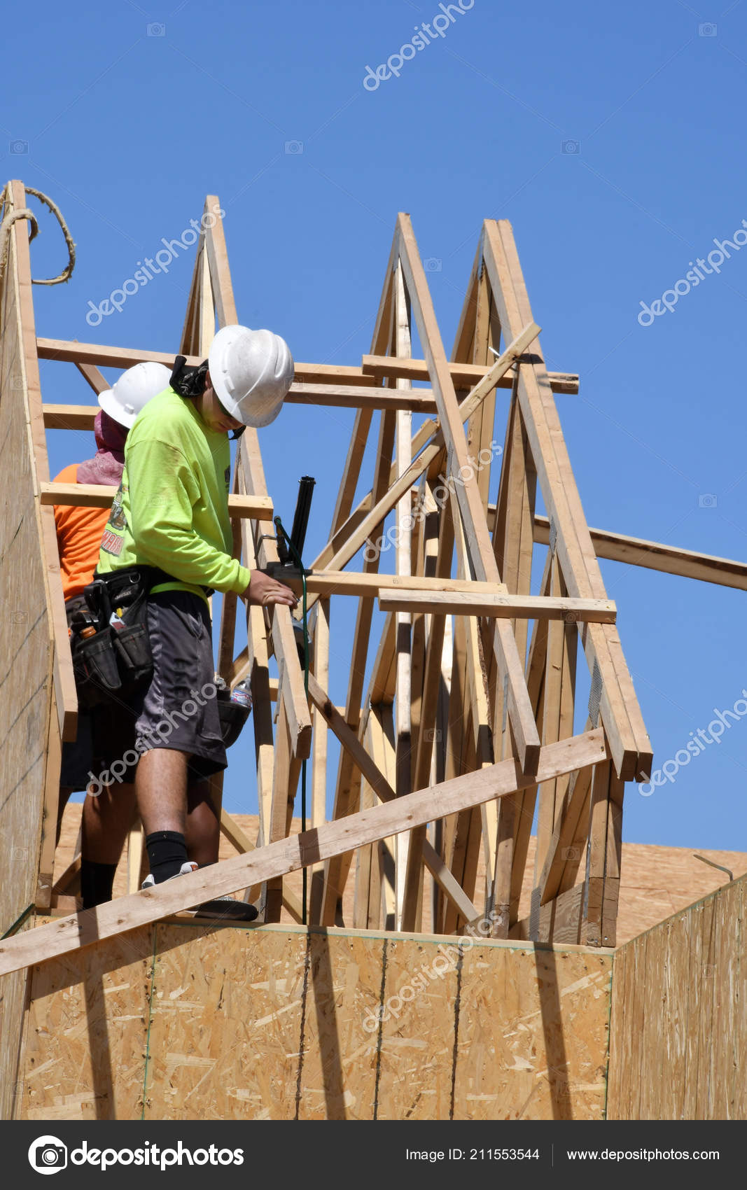 New Construction Framing Being Assembled Crew Construction Company ...