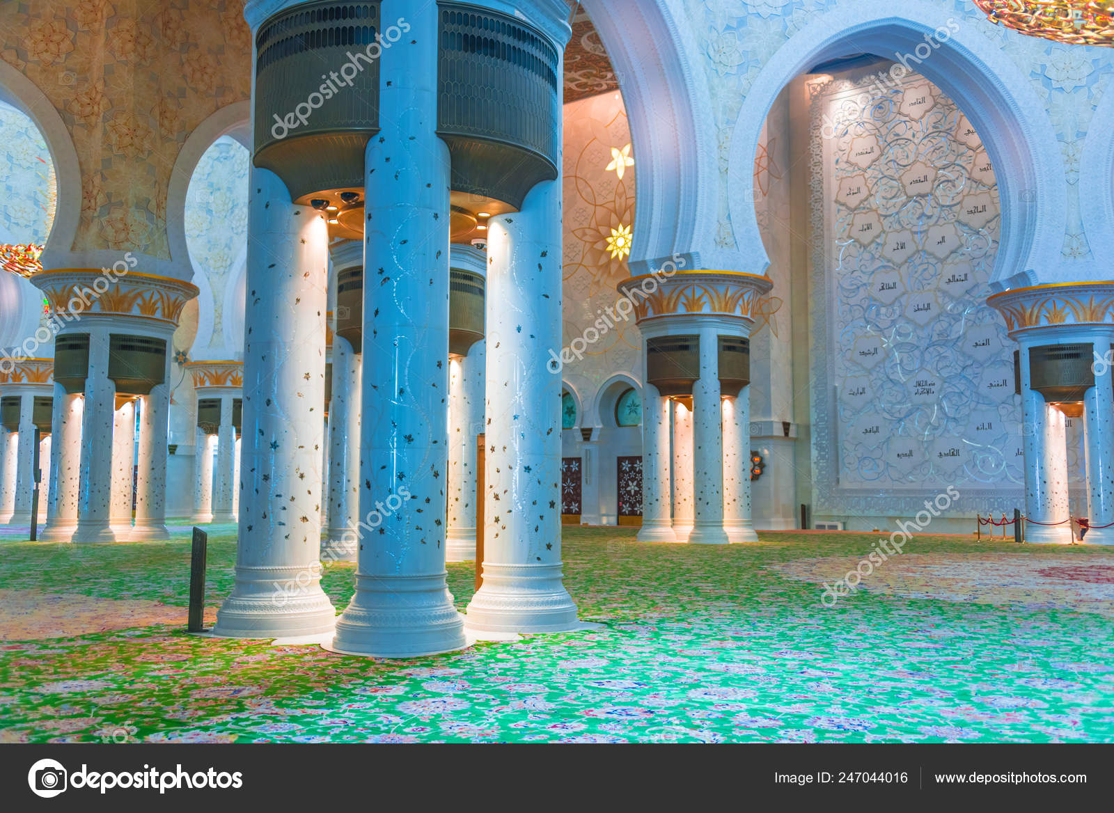 Interior Sheikh Zayed Grand Mosque Abu Dhabi United Arab Emirates ...