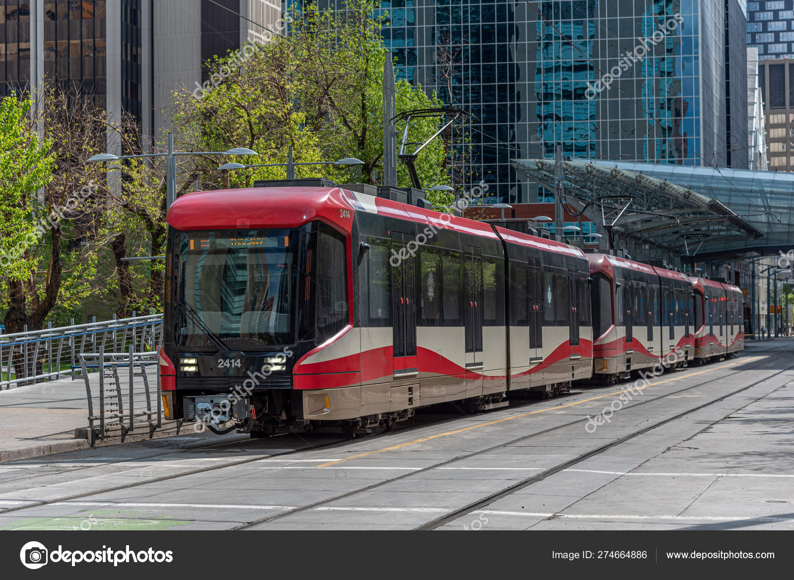 Calgary Canada May 2019 Train Downtown Calgary Alberta Train Calgary's ...