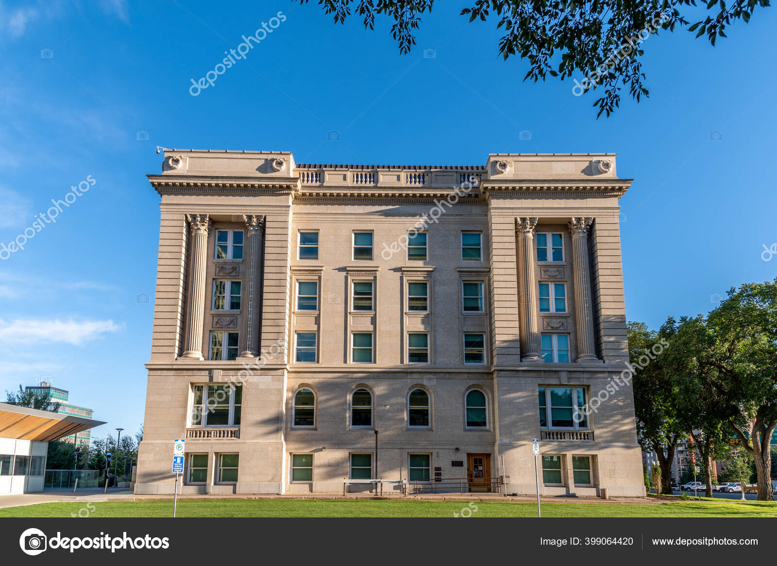 Edmonton Alberta August 2020 Government Buildings Located Grounds ...