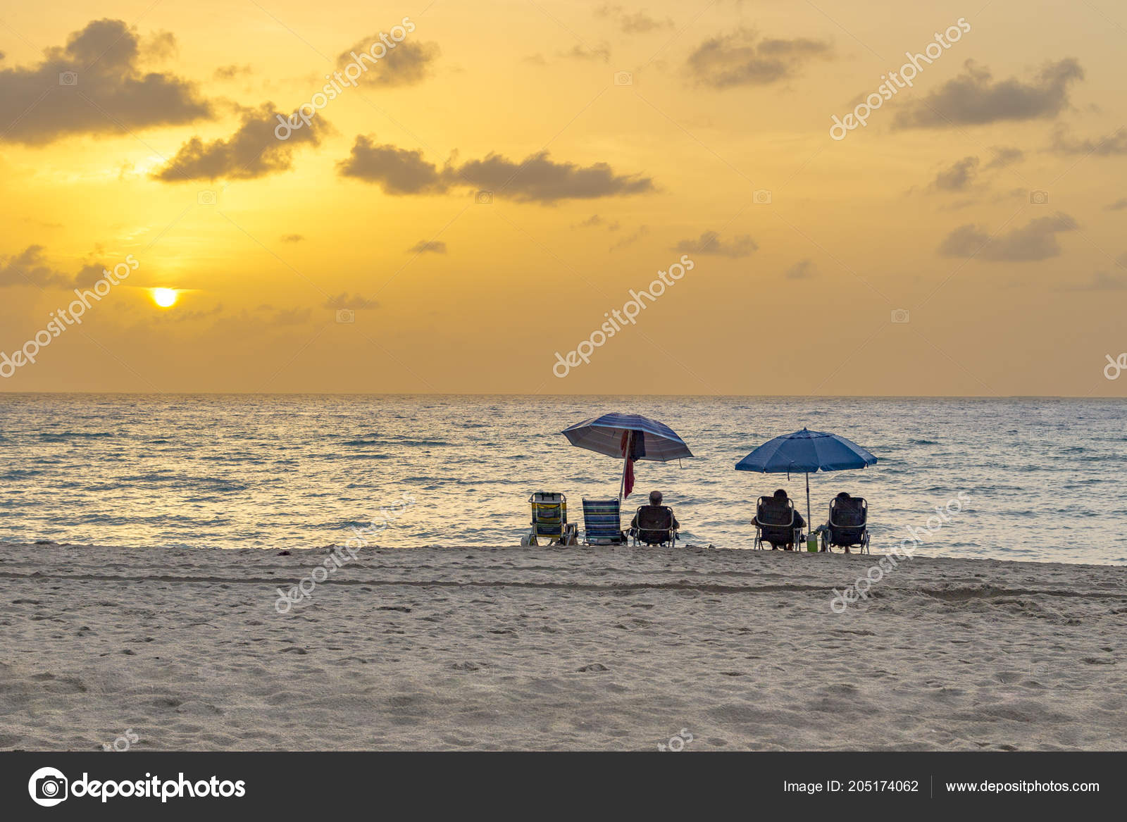 People Enjoy Sunset South Beach Miami Stock Photo by ©Hackman 205174062