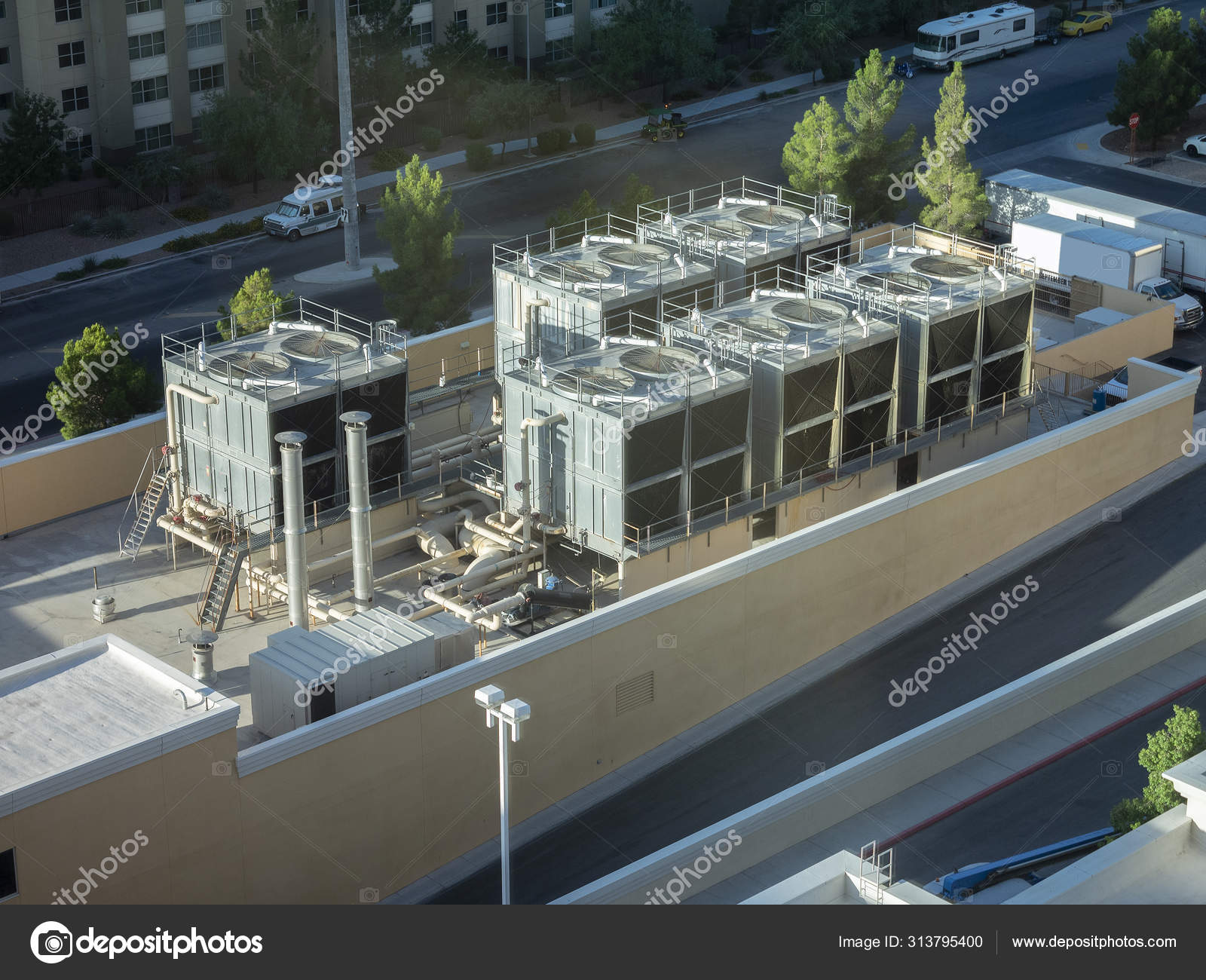 Hvac Air Chillers Rooftop Units Air Conditioner Large Industry Air ...