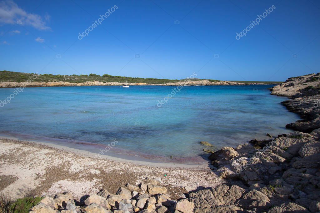 Famosa playa de Son Parc en la isla bale rica Menorca, Espa a 2024