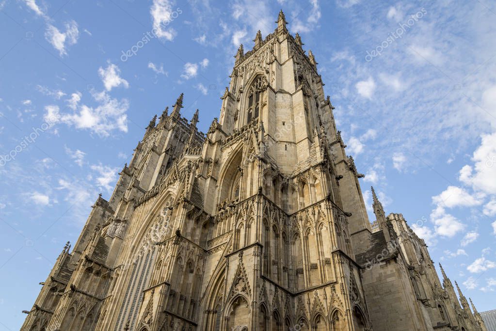 La Catedral y la Iglesia Metropolítica de San Pedro en York, comúnmente ...