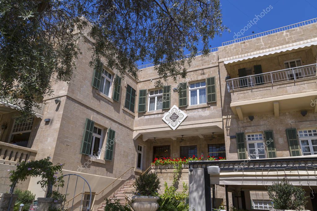 Haifa, Israel - 18 de junio de 2018: Arquitectura típica de la colonia ...