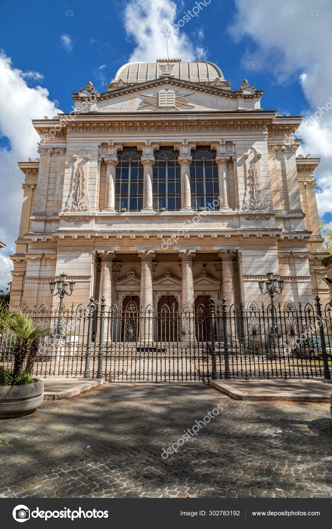 Jewish Synagogues In Rome