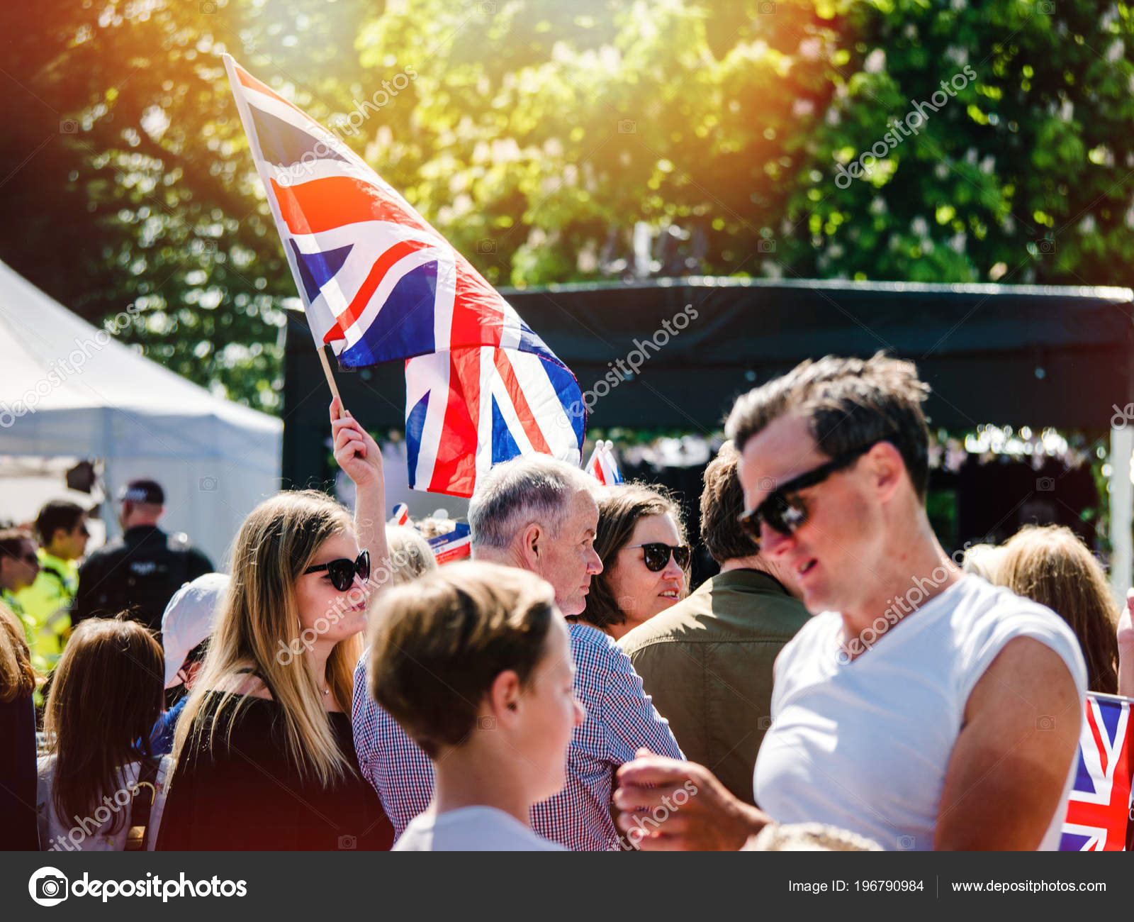 Royal Wedding atmosphere in Windsor waving royal flag — Stock Editorial ...