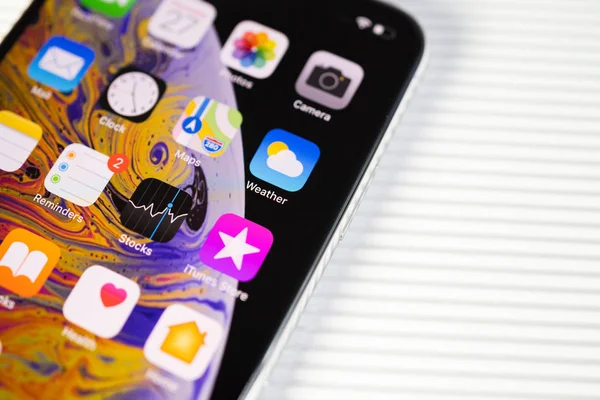 45 grados fotos de stock, imágenes de 45 grados sin royalties ...