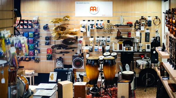 Music store interior Stock Photos, Royalty Free Music store interior ...