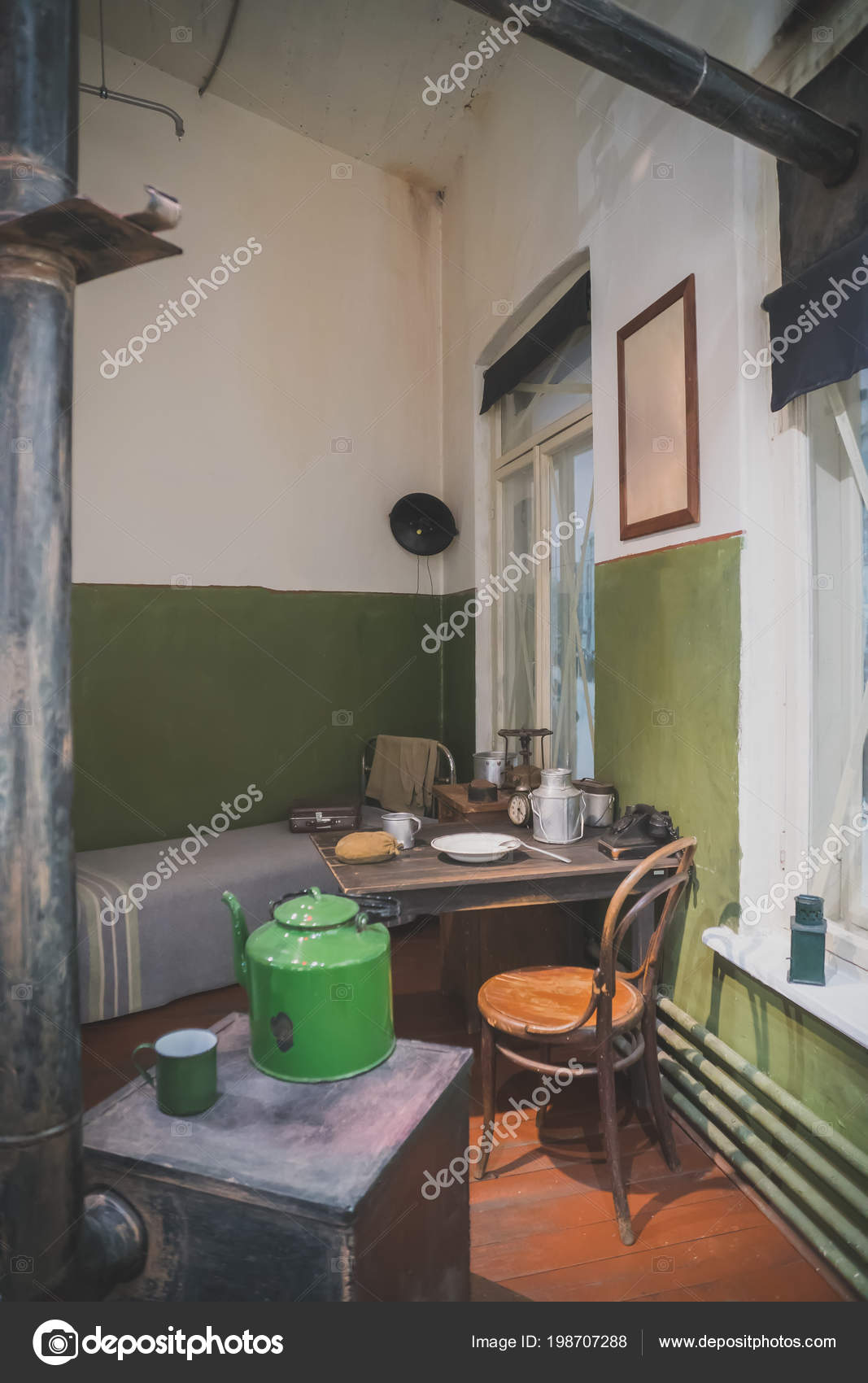 Soviet Communal Apartment Second World War Soviet Union Stock Photo by ...