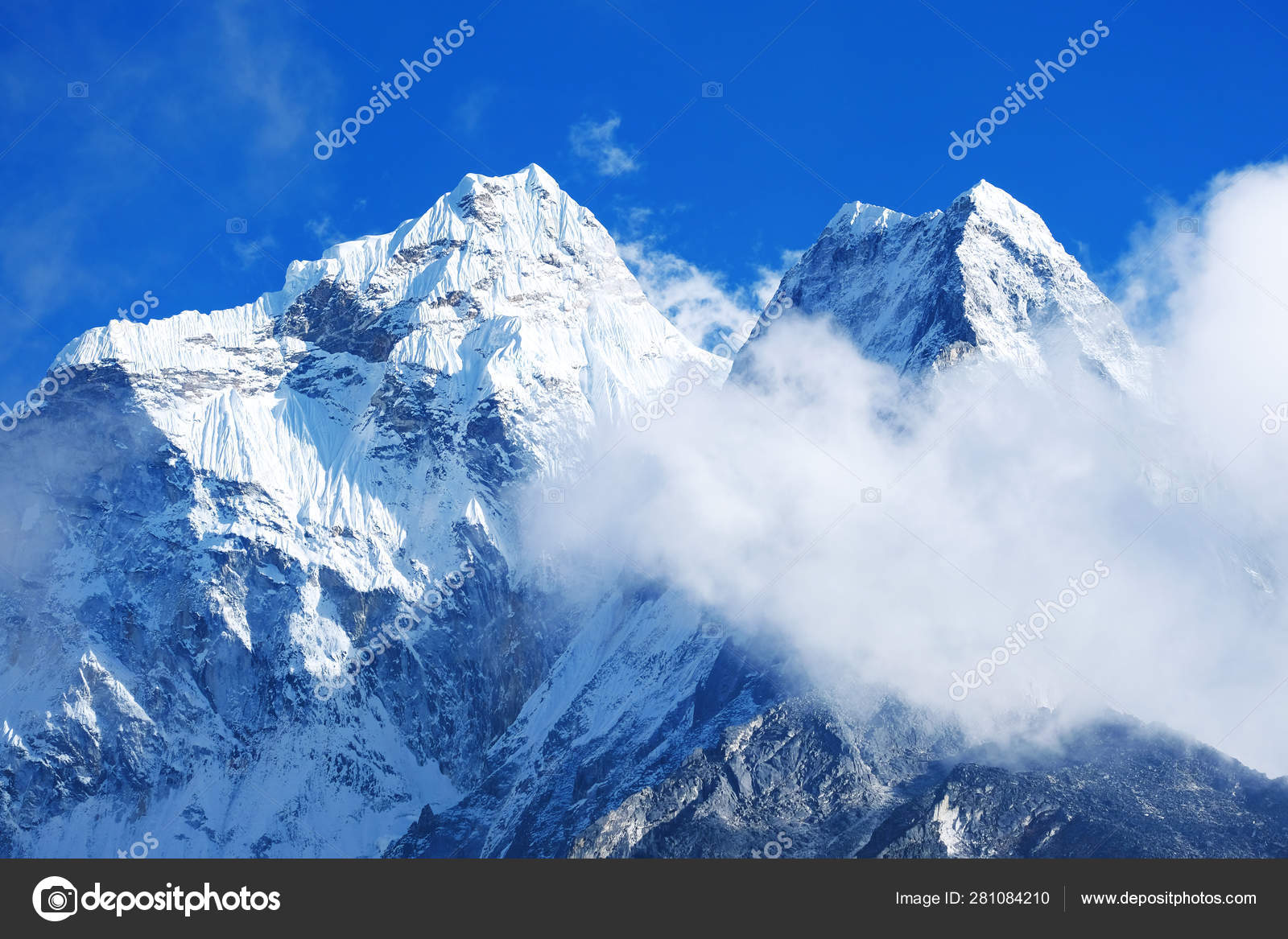 Mountain peak Everest. Highest mountain in the world. National Park ...