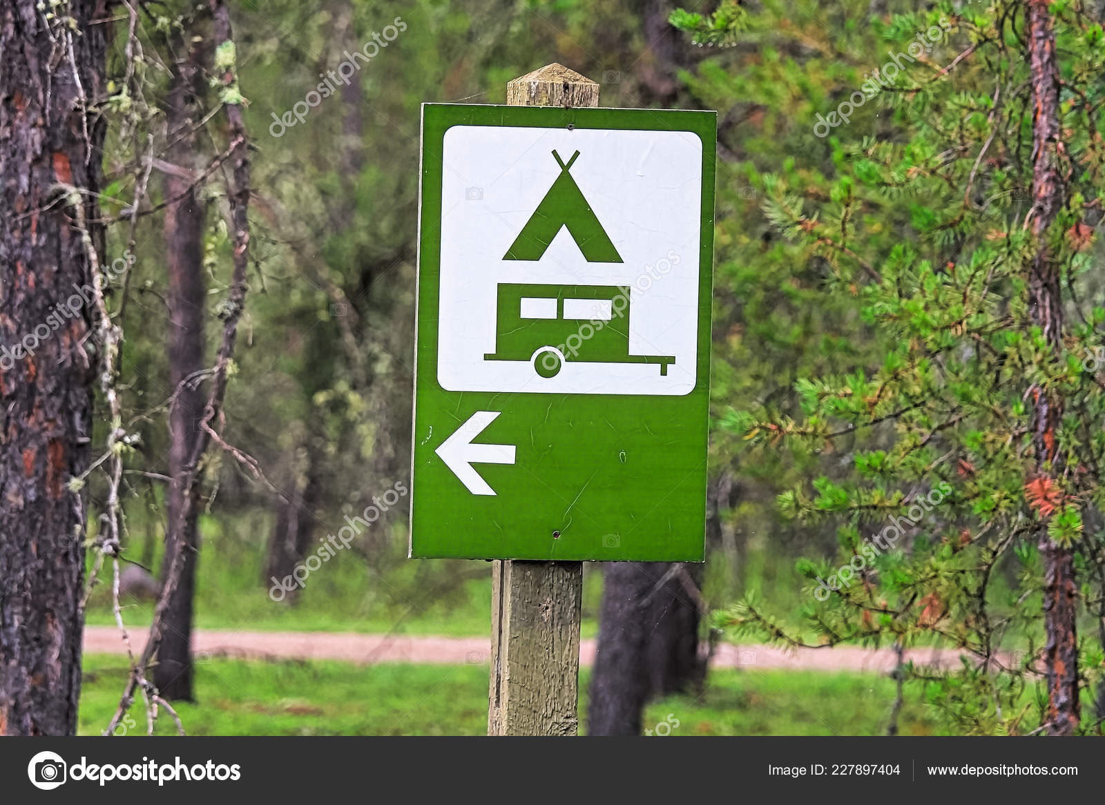 Camping Direction Sign Arrow Stock Photo by ©Akchamczuk 227897404