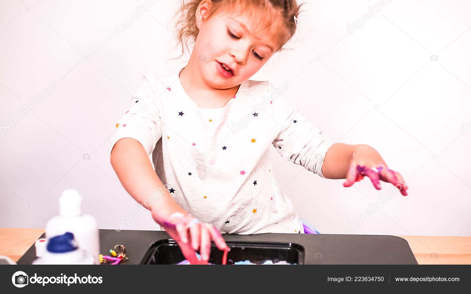 Step Step Mother Daughter Making Colorful Fluffy Slime Stock Photo by ...