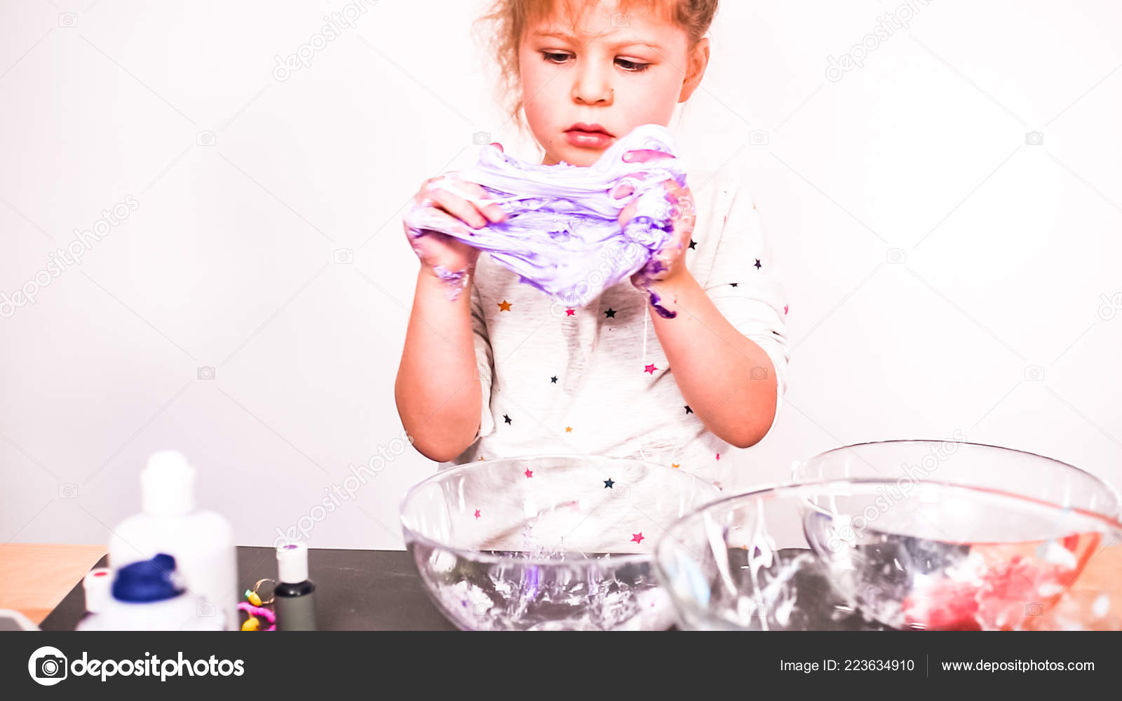 Step Step Mother Daughter Making Colorful Fluffy Slime Stock Photo by ...