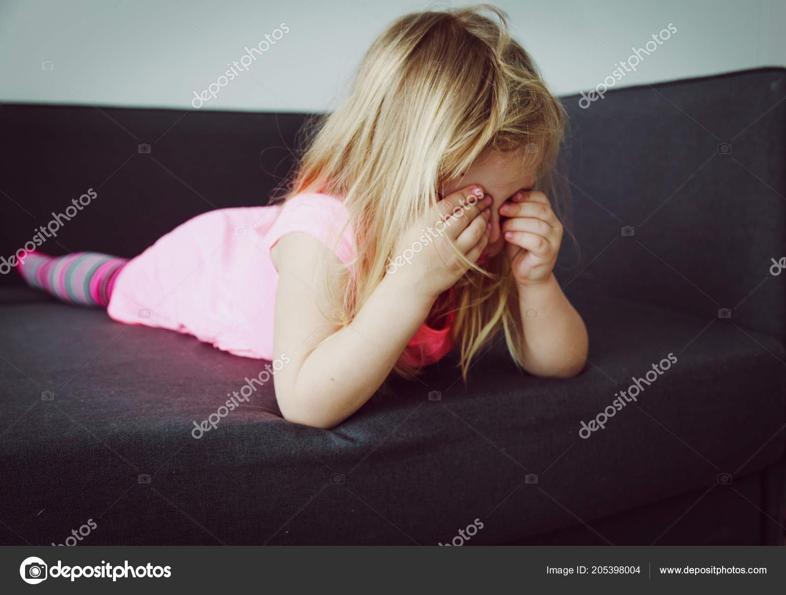 Crying child, depression and sadness — Stock Photo © Nadezhda1906 ...