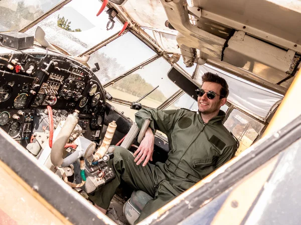 Vintage aircraft pilot Stock Photos, Royalty Free Vintage aircraft ...