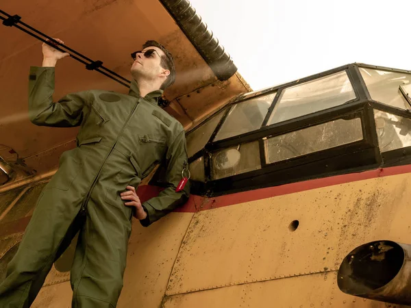 Vintage aircraft pilot Stock Photos, Royalty Free Vintage aircraft ...