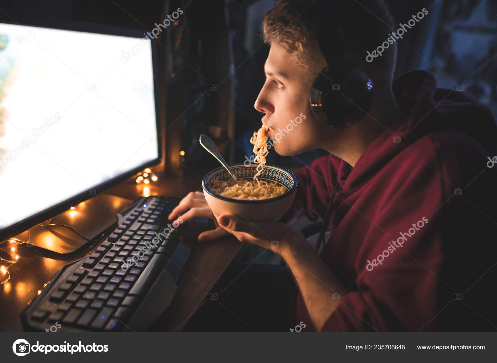 Portrait Young Man Eating Noodle Soup Enjoying Computer Night Home ...
