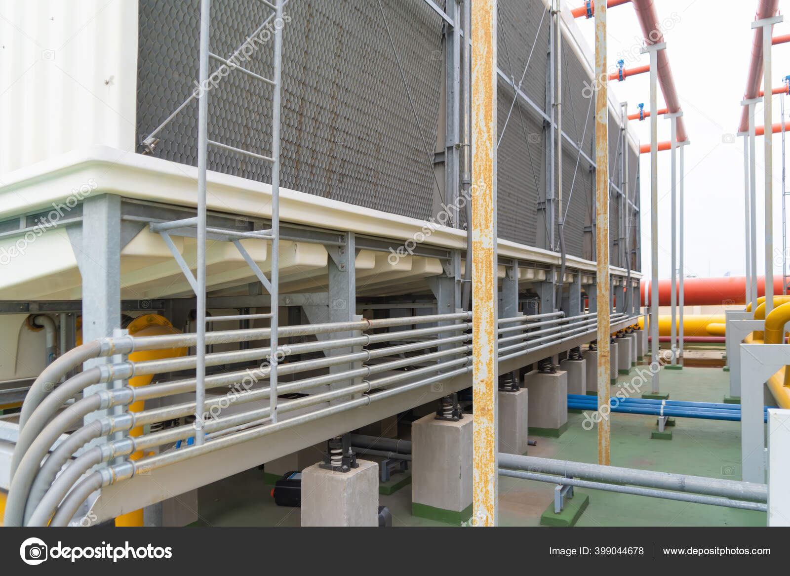 Chiller Tower Cooling Tower Rooftop Office Building System