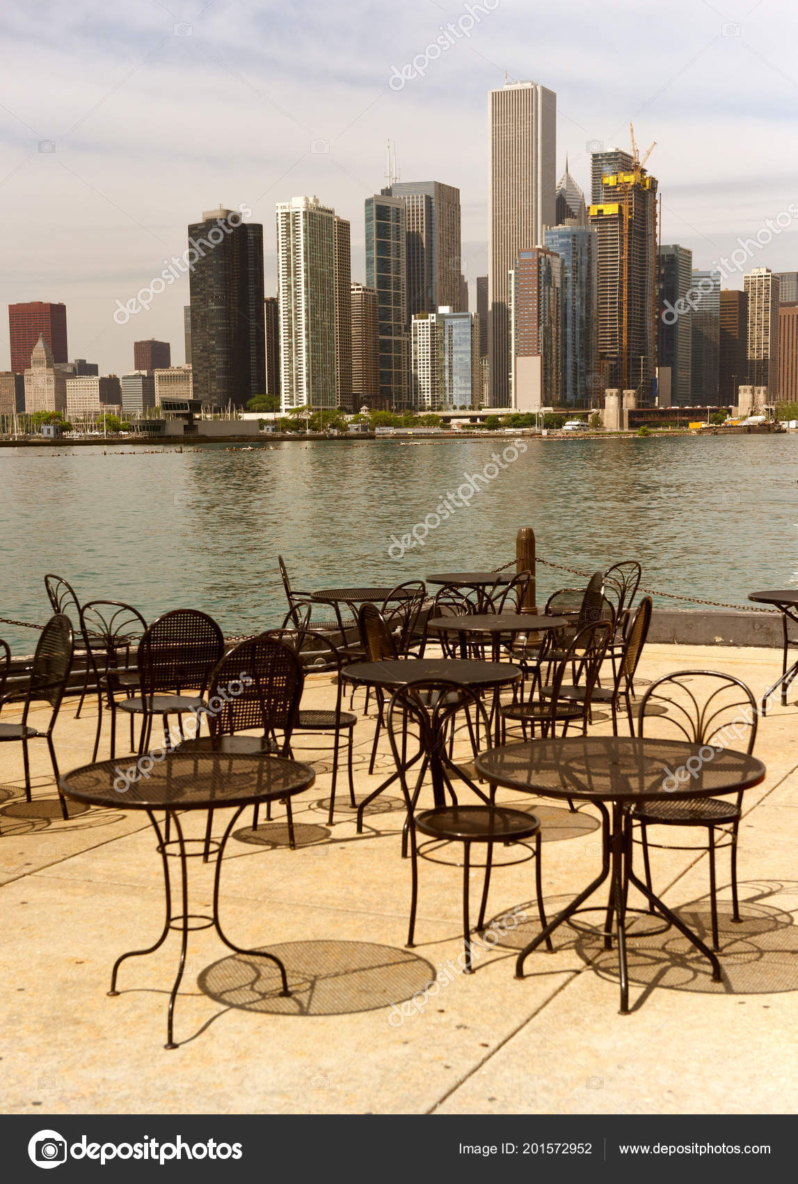Chicago Cityscape View Navy Pier — Stock Photo © Bumble-Dee #201572952