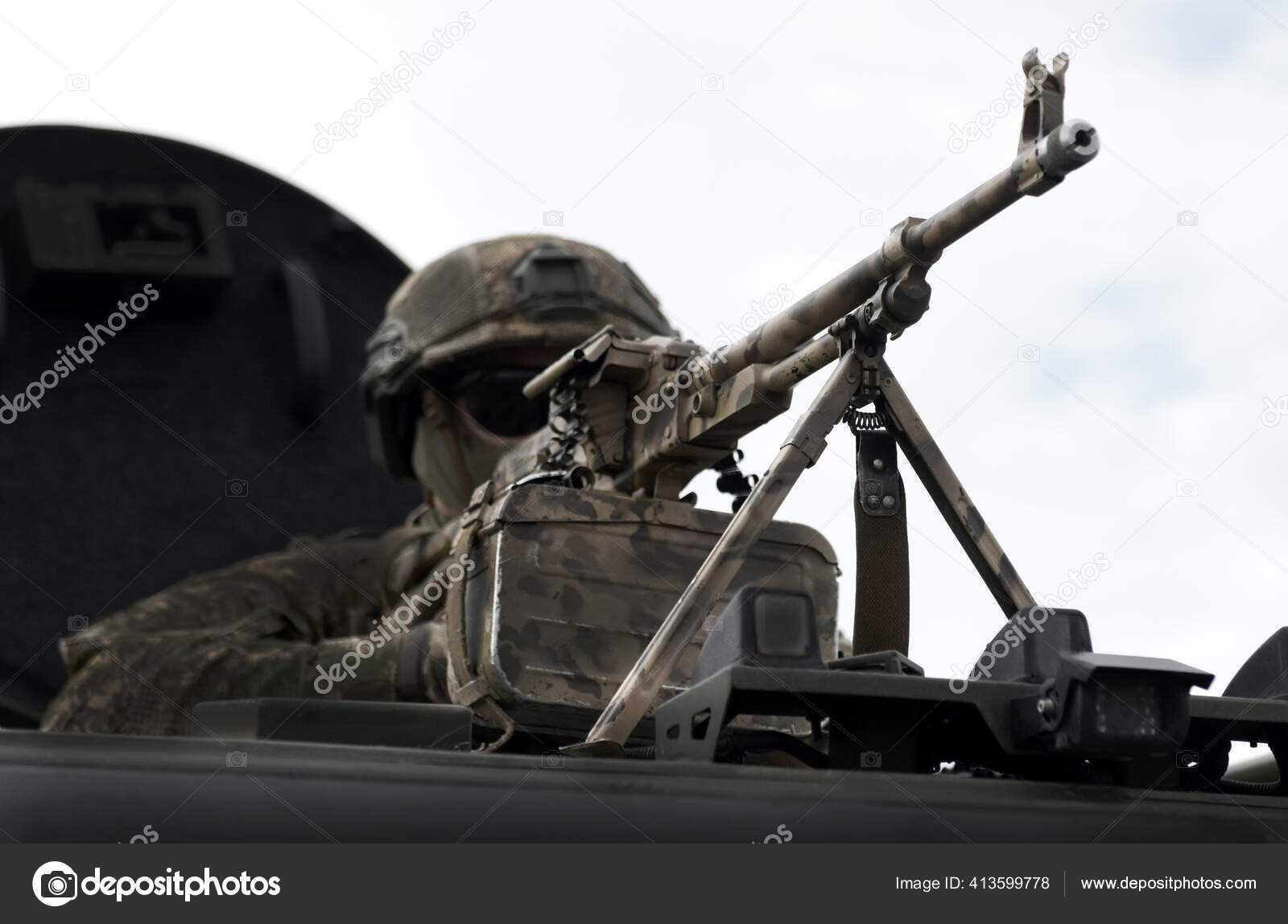 Soldier Machine Gun War Africa Military Conflicts Africa Stock Photo by ...