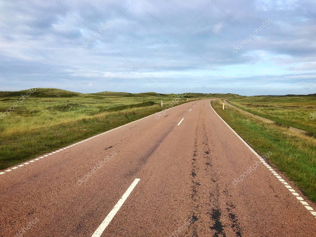 En el camino a la playa Cold Hawaii. Jutlandia, Dinamarca. Cold Hawaii ...