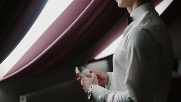 194 Using perfume Videos, Royalty-free Stock Using perfume Footage ...