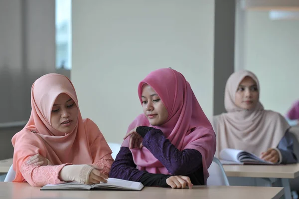 Hijab students Stock Photos, Royalty Free Hijab students Images ...