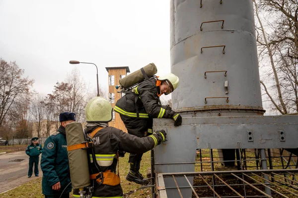 Russian firefighters Stock Photos, Royalty Free Russian firefighters ...