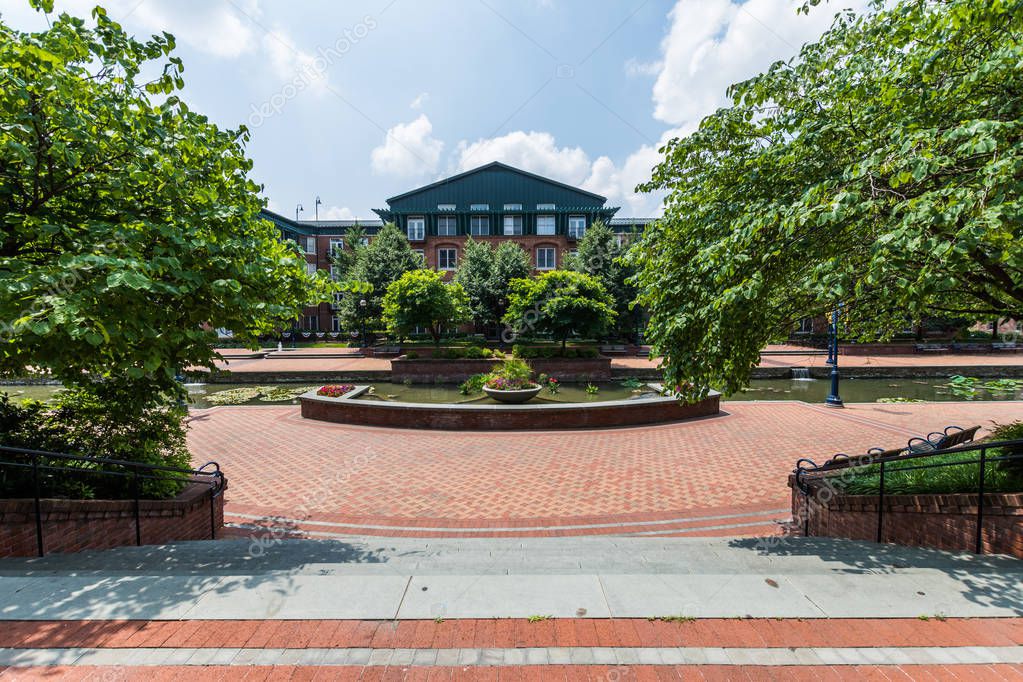 Edificio hist rico en el centro de Frederick Maryland en el paseo mar timo de Corroll Creek 2024