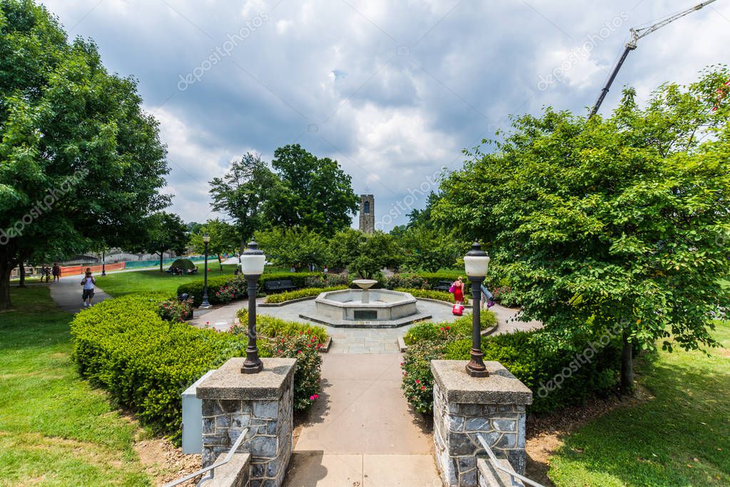 Joseph Dill Baker Memorial Carillon en el histórico Frederick Marylands ...