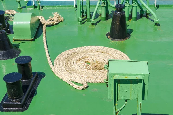 Tug customer rope Stock Photos, Royalty Free Tug customer rope Images ...