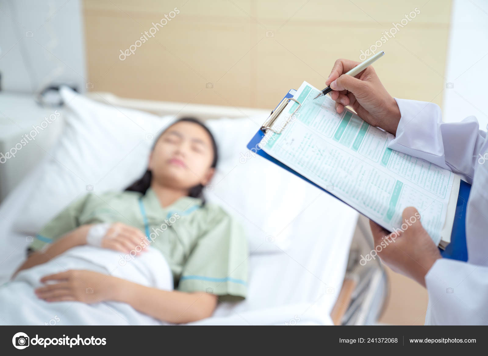 Doctor Record Health Check Data Report Paper Patient Room Hospital ...