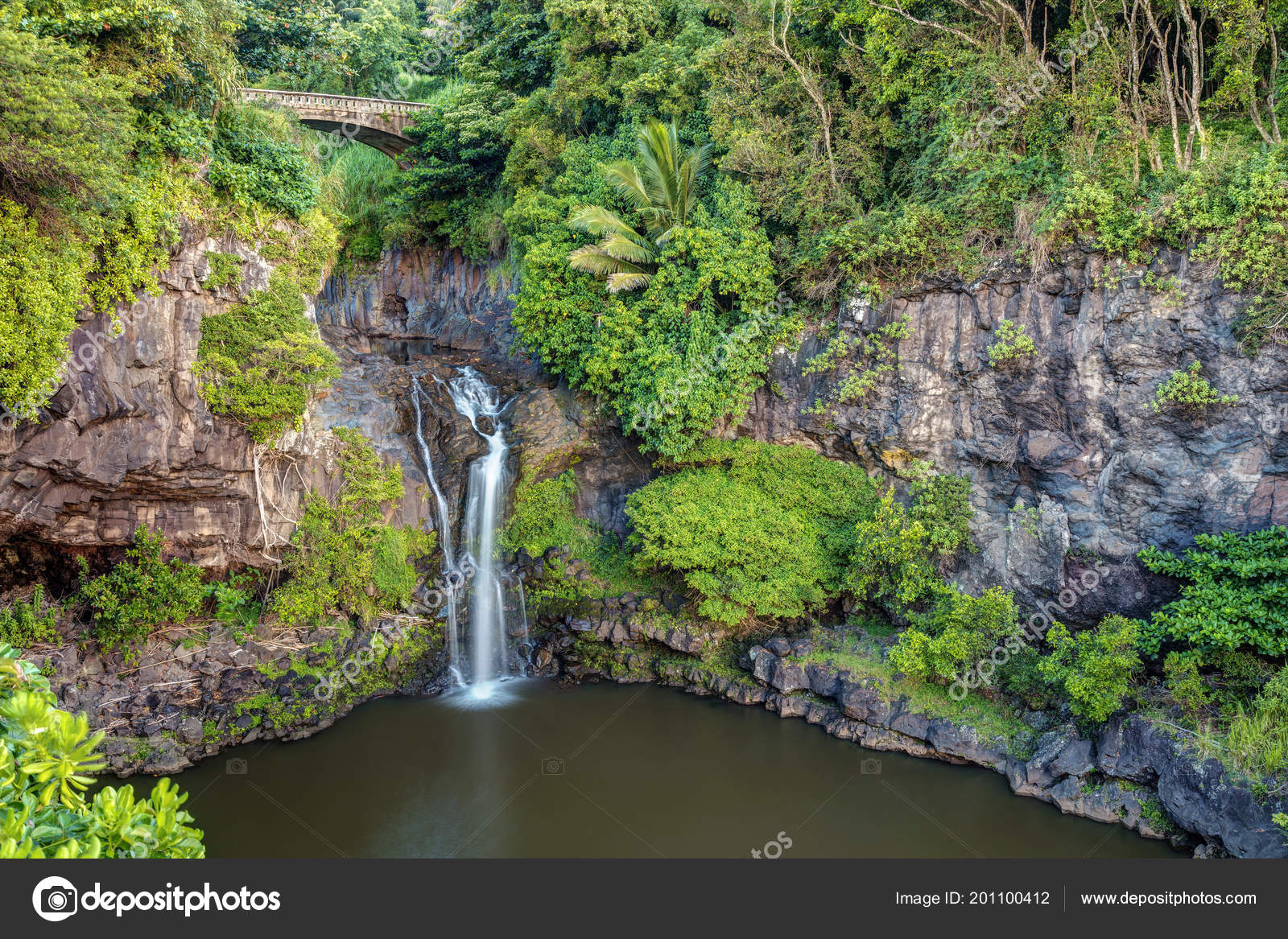 Maui 7 Pools Waterfalls