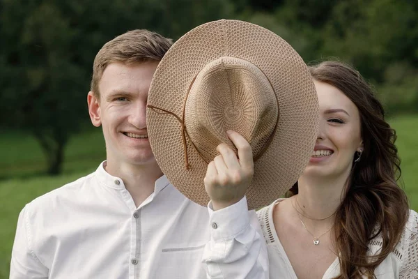 Femme et sa corne Stock Photos, Royalty Free Femme et sa corne Images ...